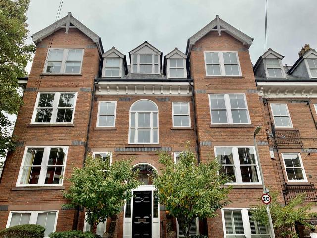 3 bedroom apartment to rent