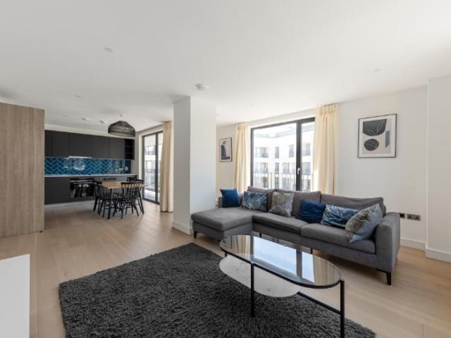 3 bedroom apartment to rent