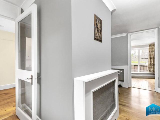 3 bedroom apartment to rent