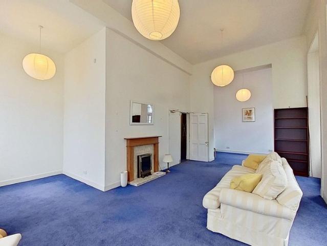 3 bedroom apartment to rent