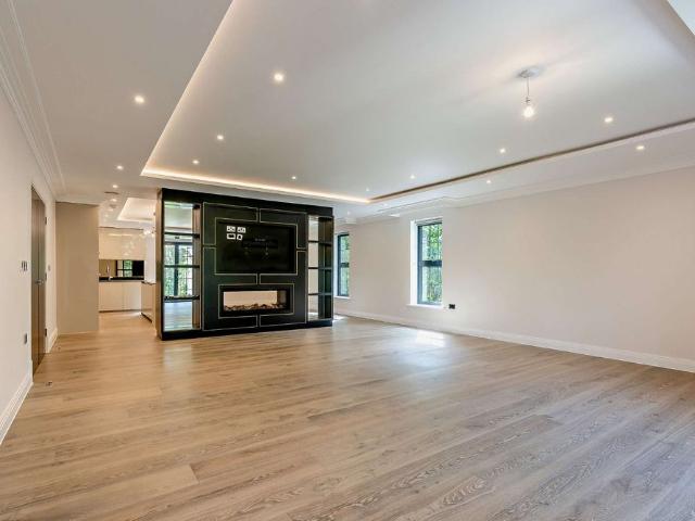 3 bedroom apartment to rent