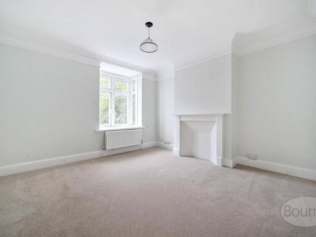 3 bedroom apartment to rent