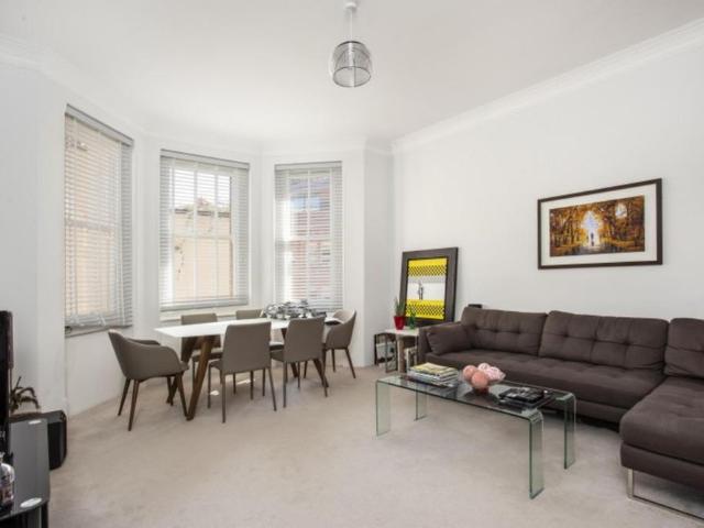 3 bedroom apartment to rent