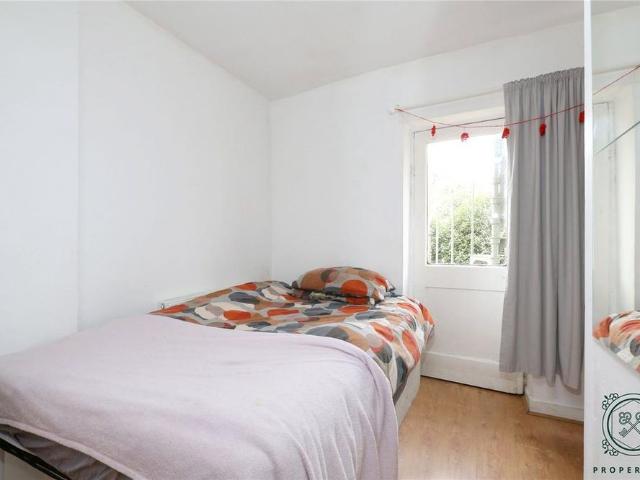 3 bedroom apartment to rent