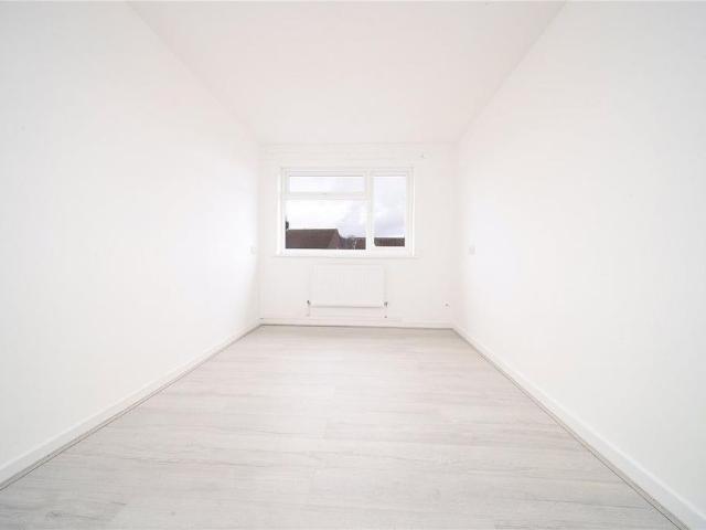 3 bedroom apartment to rent