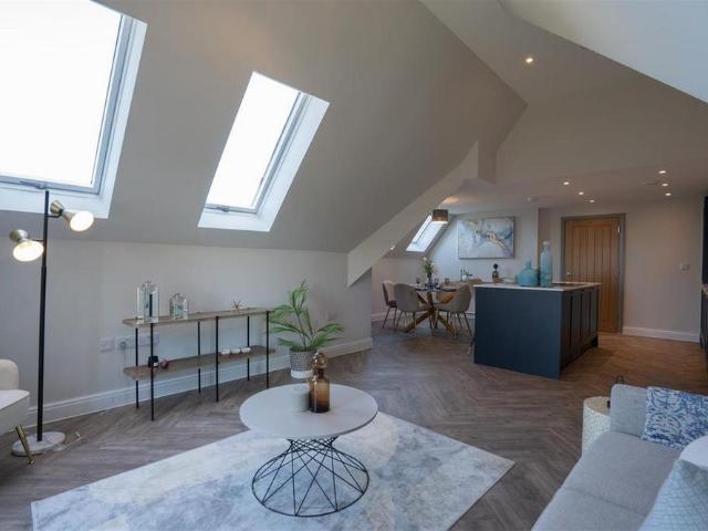 3 bedroom apartment to rent