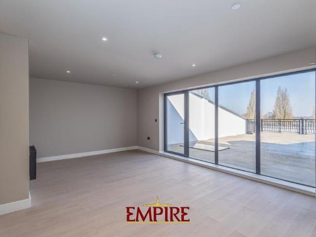3 bedroom apartment to rent