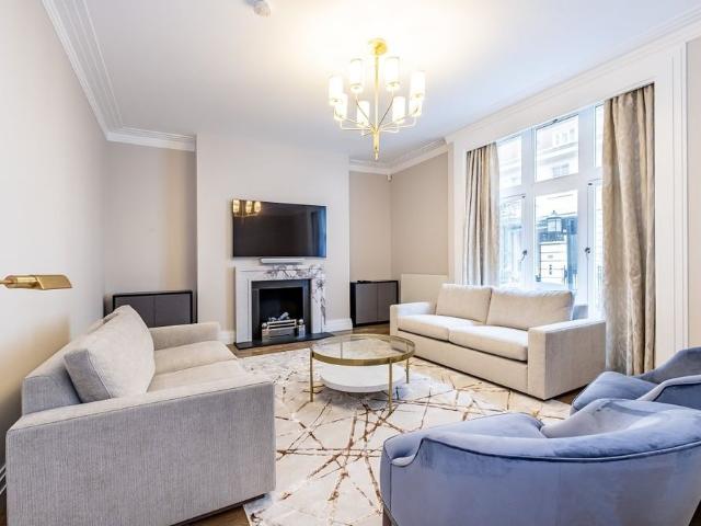 3 bedroom apartment to rent