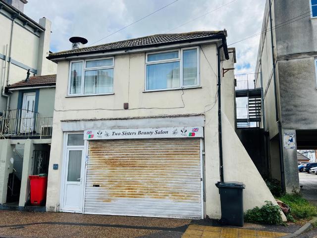 3 bedroom apartment to rent