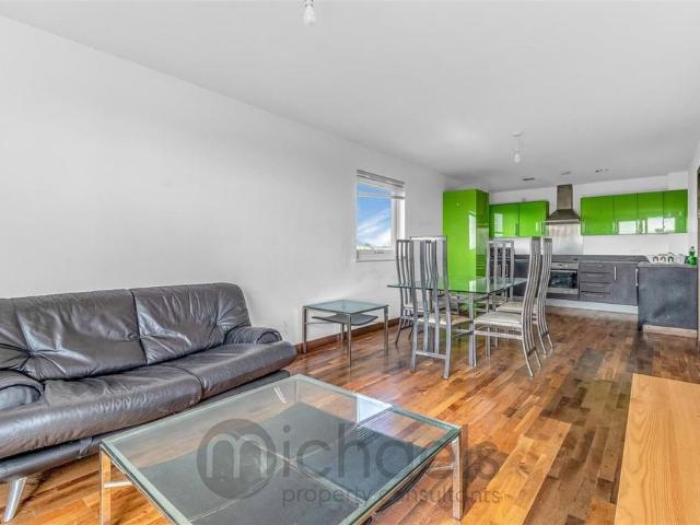3 bedroom apartment to rent