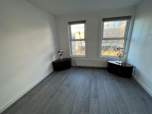 3 bedroom apartment to rent