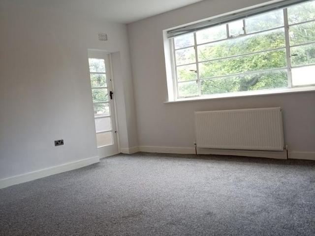 3 bedroom apartment to rent