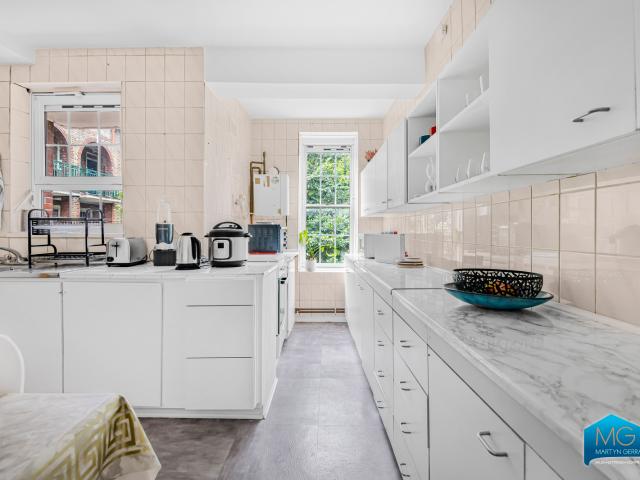 3 bedroom apartment to rent