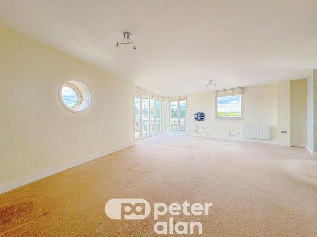 3 bedroom apartment to rent