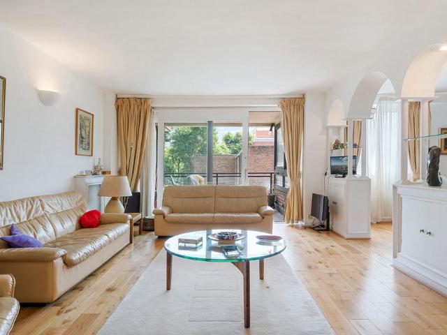 3 bedroom apartment to rent