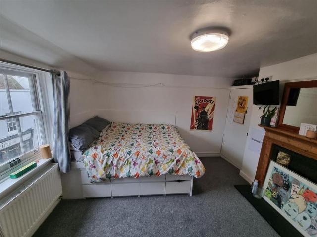 3 bedroom apartment to rent