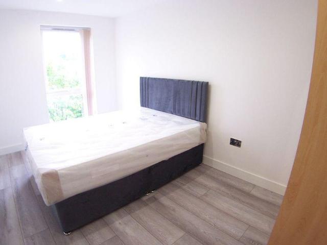 3 bedroom apartment to rent