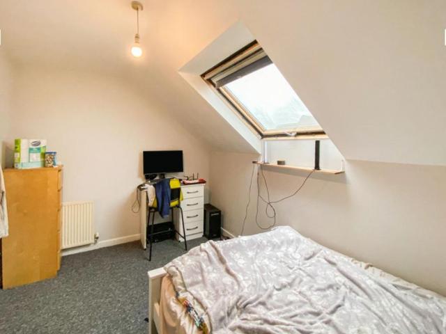 3 bedroom apartment to rent