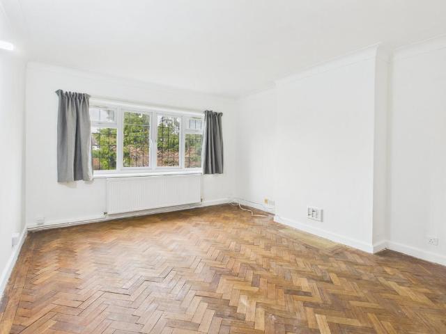 3 bedroom apartment to rent