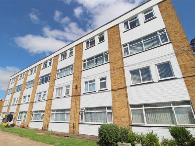 3 bedroom Apartment to rent