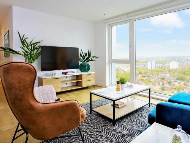 3 bedroom apartment to rent