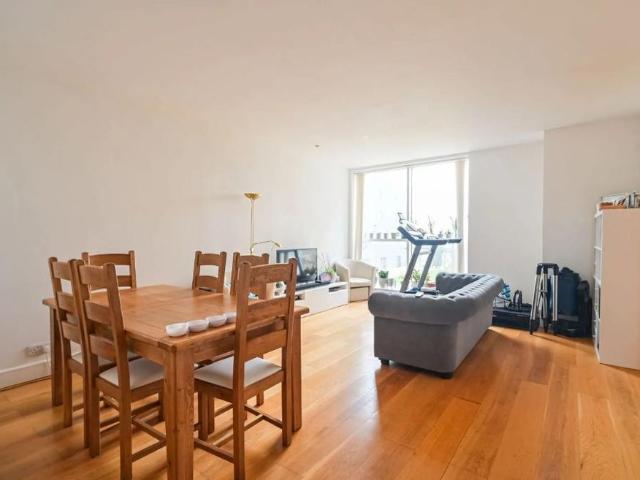 3 bedroom apartment to rent