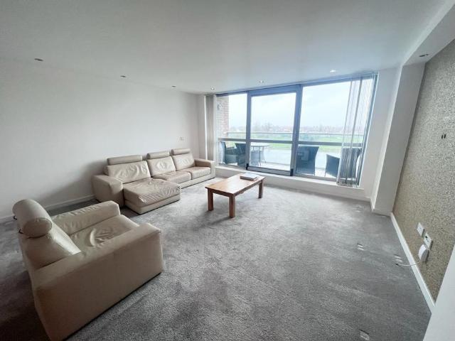 3 bedroom apartment to rent
