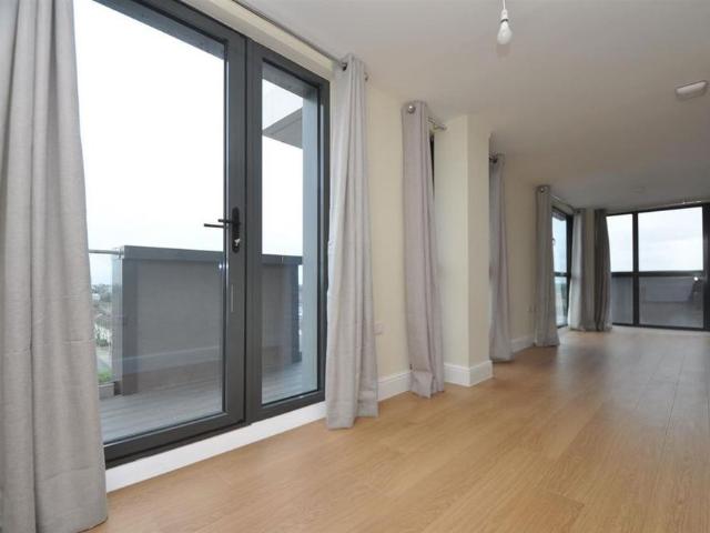 3 bedroom apartment to rent