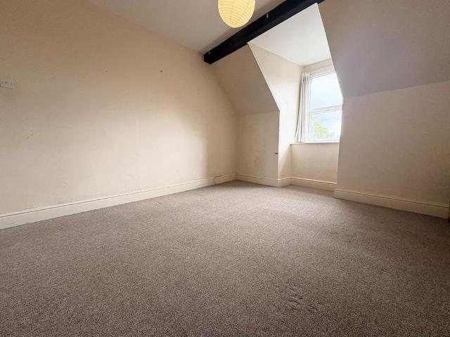 3 bedroom apartment to rent