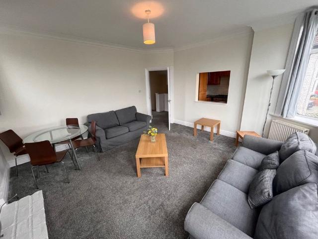 3 bedroom apartment to rent