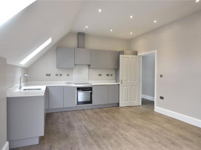 3 bedroom apartment to rent