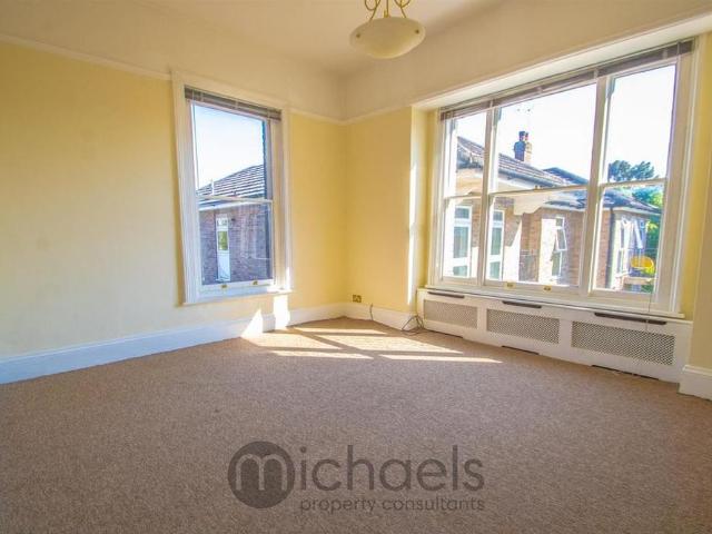 3 bedroom apartment to rent