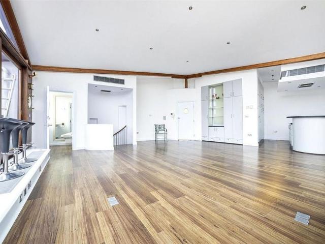 3 bedroom apartment to rent