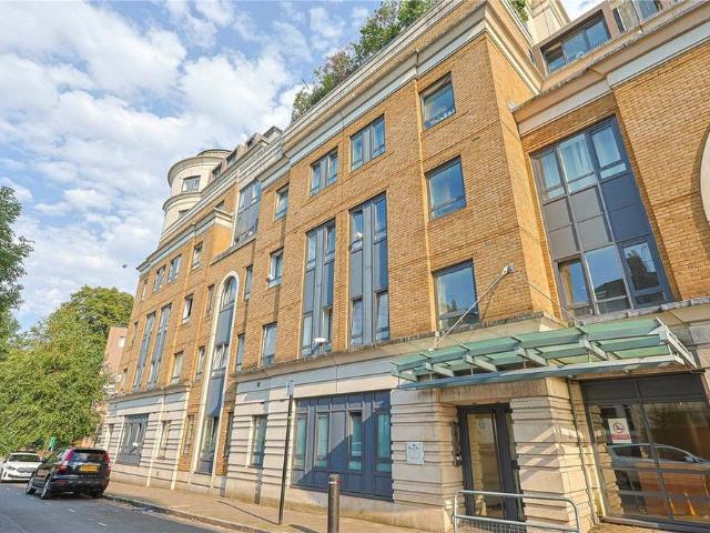 3 bedroom apartment to rent