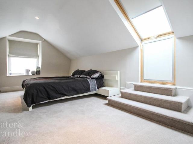 3 bedroom apartment to rent
