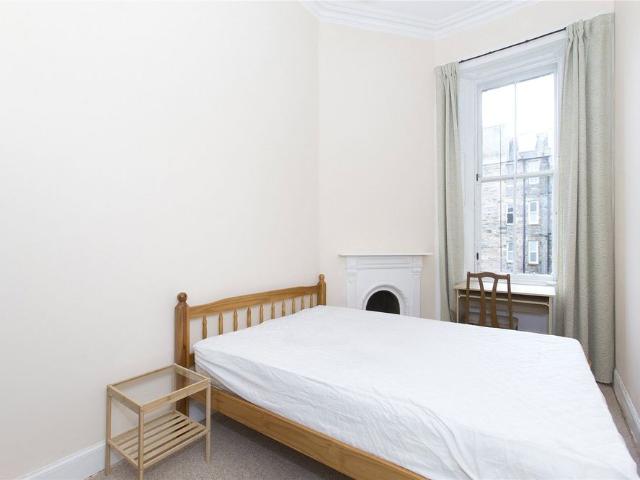3 bedroom apartment to rent