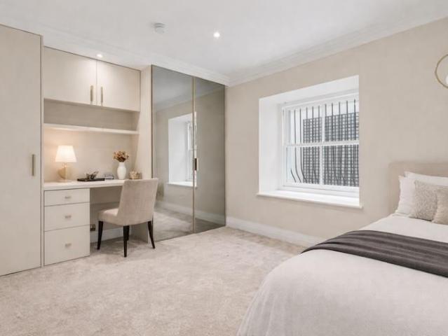 3 bedroom apartment to rent