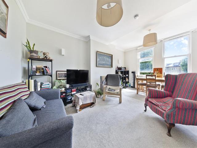 3 bedroom apartment to rent