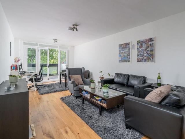3 bedroom apartment to rent