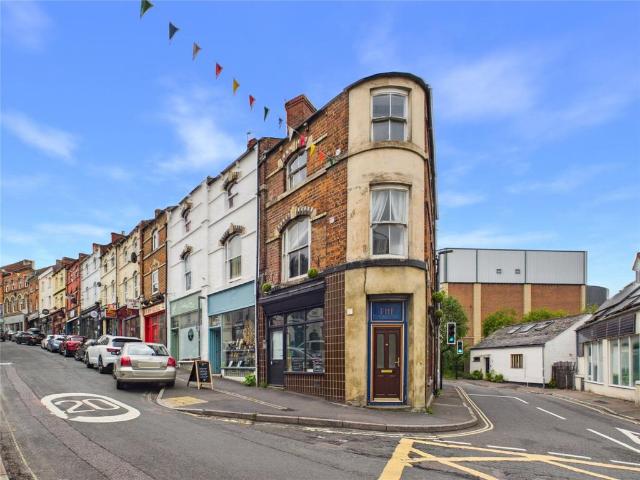 3 bedroom apartment to rent