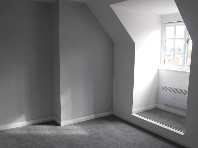 3 bedroom apartment to rent