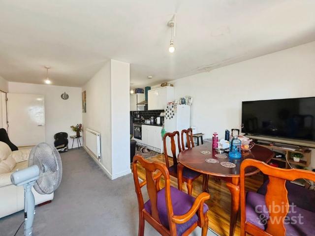 3 bedroom apartment to rent