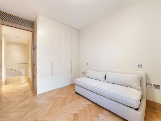 3 bedroom apartment to rent