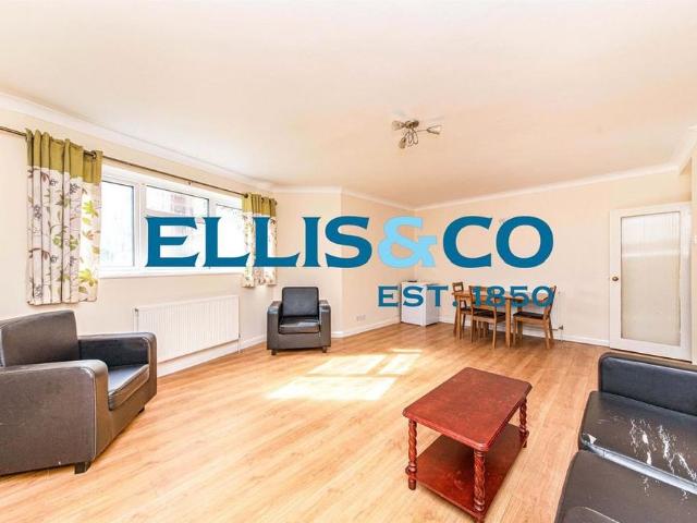 3 bedroom apartment to rent