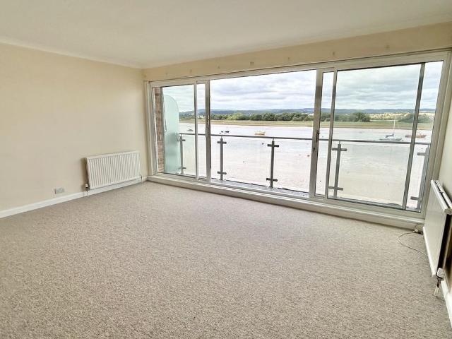 3 bedroom apartment to rent