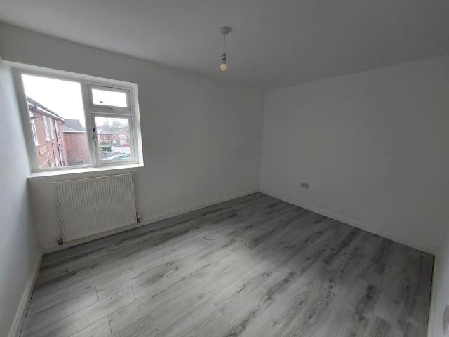 3 bedroom apartment to rent