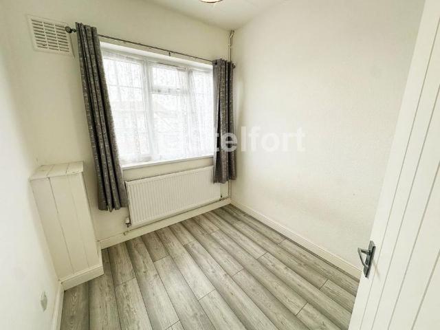 3 bedroom apartment to rent