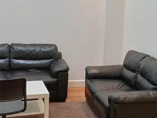 3 bedroom apartment to rent
