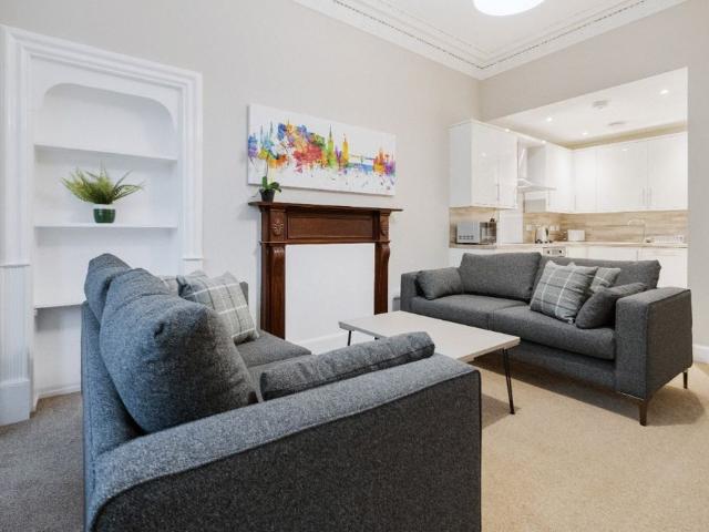 3 bedroom apartment to rent