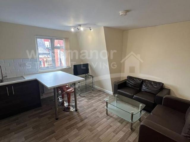 3 bedroom apartment to rent